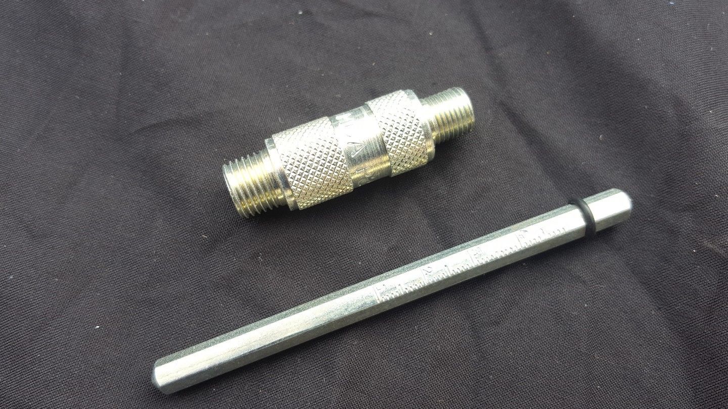 Top Dead Centre tool fits 10mm and 12mm threads P201
